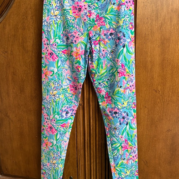 Lilly Pulitzer | Bottoms | Lilly Pulitzer Girls Maia Legging Amalfi Blue Alligator Isle 2 14y ...
